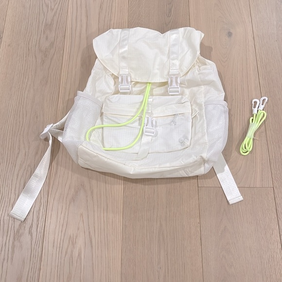 Athleta | Bags | Athleta White Nylon Oslo Convertible Backpack | Poshmark
